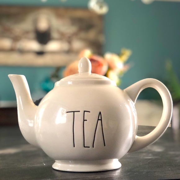 Rae Dunn Tea Pot